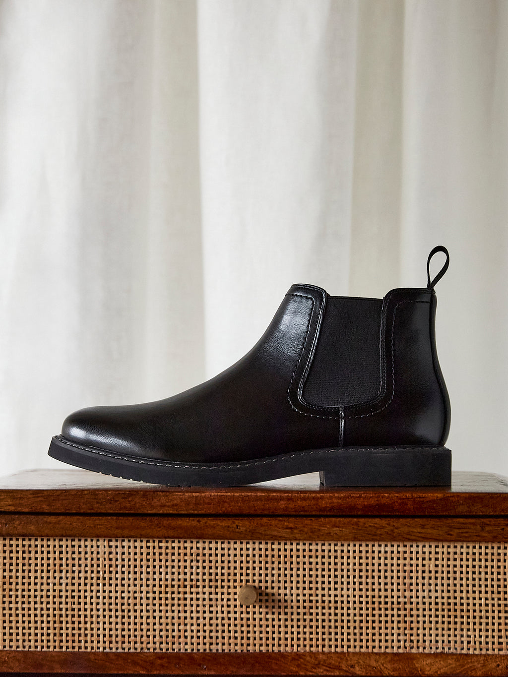 Mens Black Faux Leather Chelsea Boots – Linzi