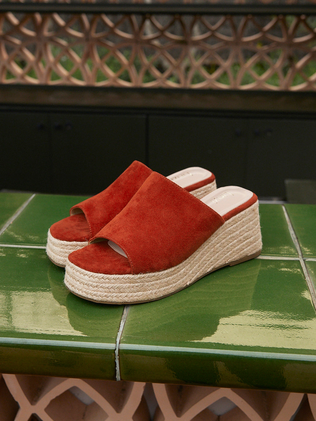Espresso Rust Faux Suede Espadrille Mule Wedges – Linzi