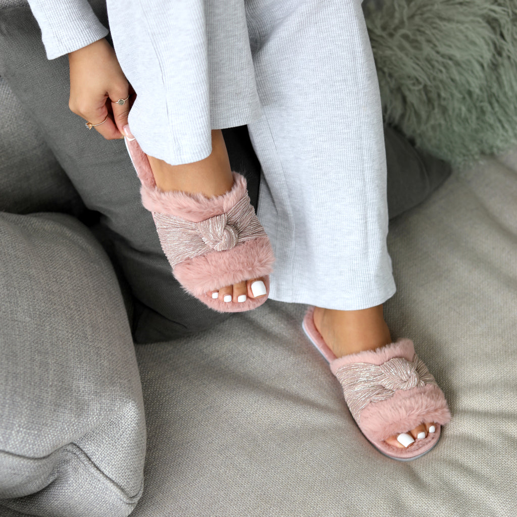 Pink Faux Fur Mule Slipper With Glittery Knotted Detail – Linzi